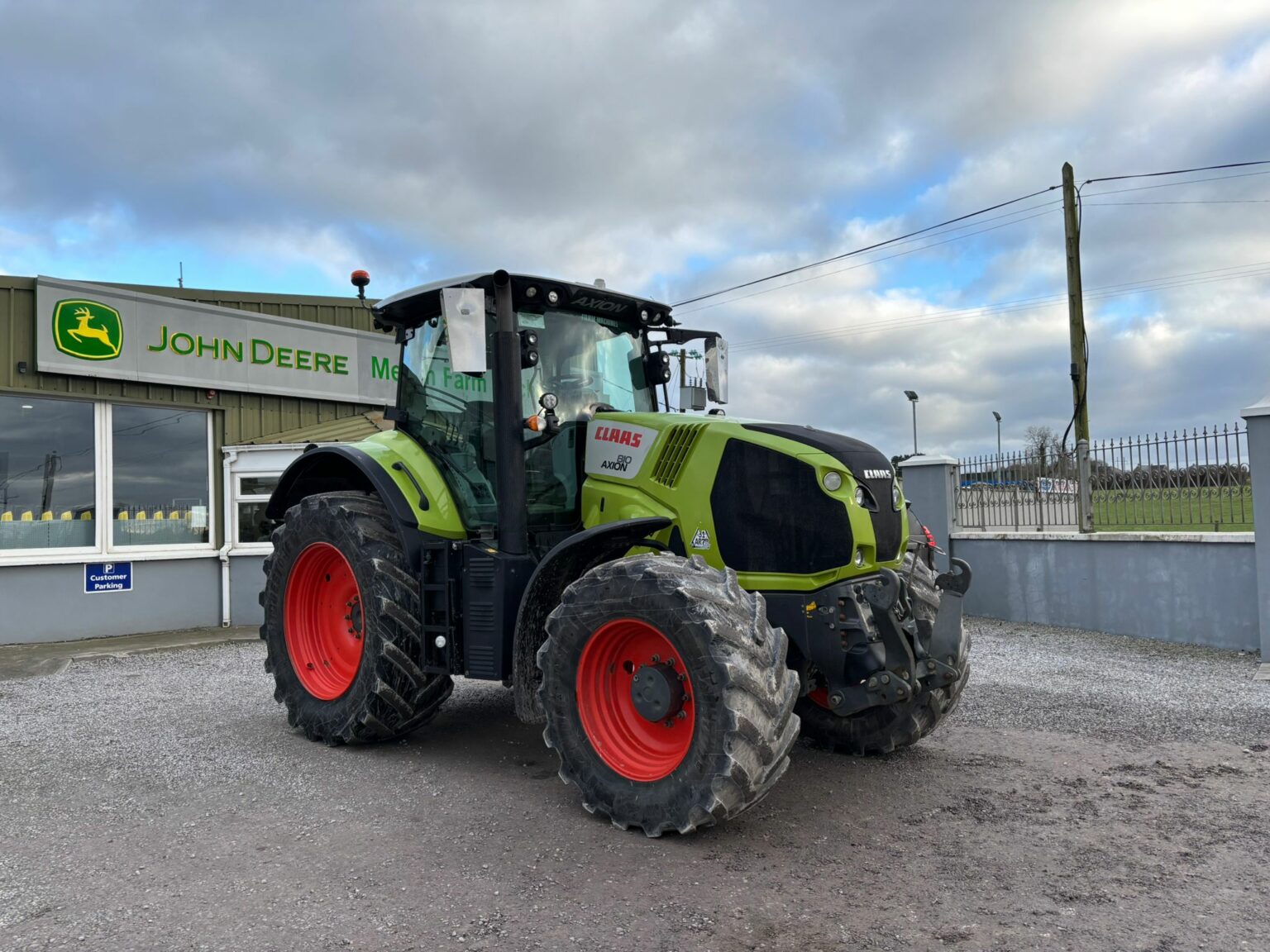 2018 Claas Axion 810 – Meath Farm Machinery